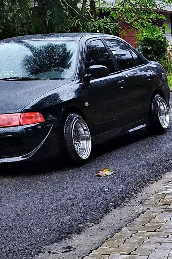 Complete Restoration Of Mitsubishi Lancer - ModifiedX